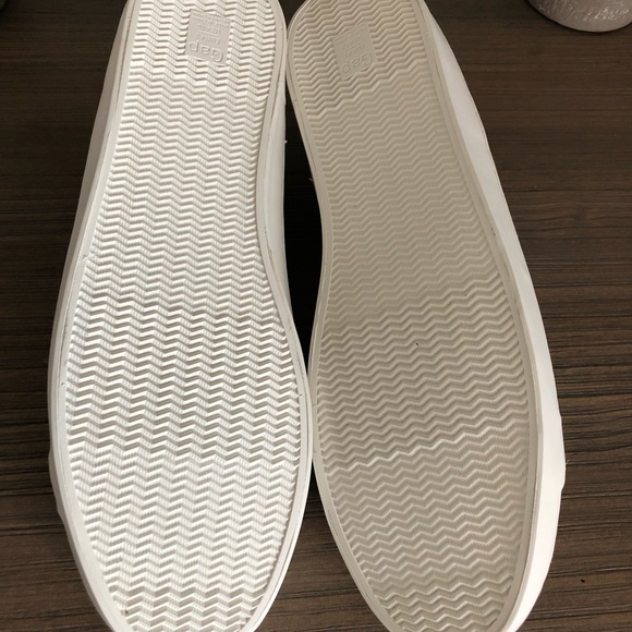 GAP | Shoes | Brand New Gap Mix Fabric Cheetah Low Lace Sneaker | Poshmark